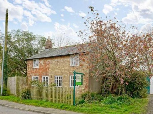 3 Bedroom Detached House For Sale In Perry, Huntingdon