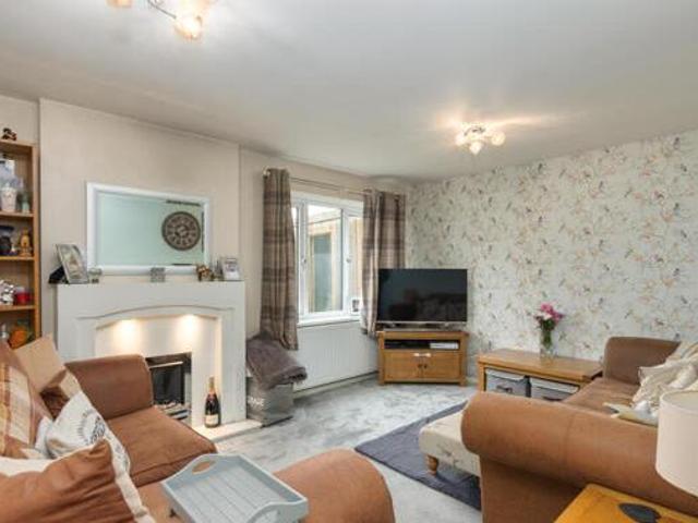3 Bedroom Detached House For Sale In Preston