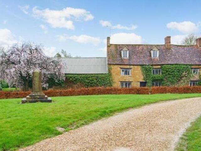 3 Bedroom Detached House For Sale In Priors Hardwick