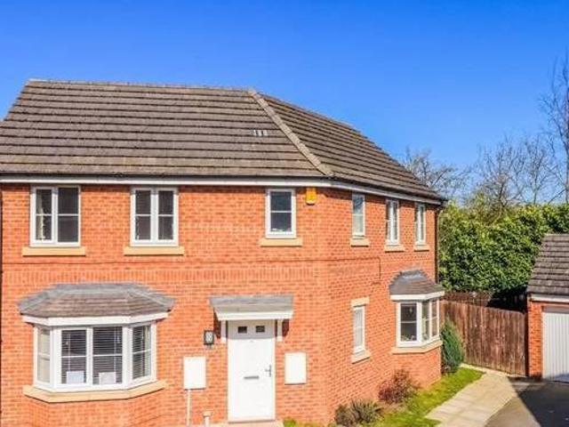 3 bedroom detached house for sale in Primrose Way Horbury WF4