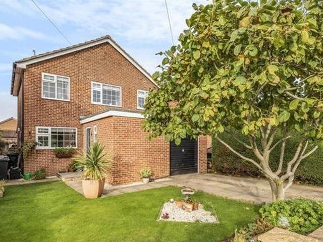 3 bedroom detached house for sale in Prince Rupert Drive Tockwith York YO26 7PT YO26