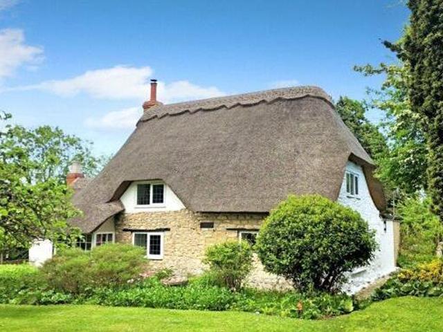 3 Bedroom Detached House For Sale In Purton