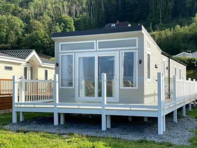 3 Bedroom Detached House For Sale In Quay West, New quay