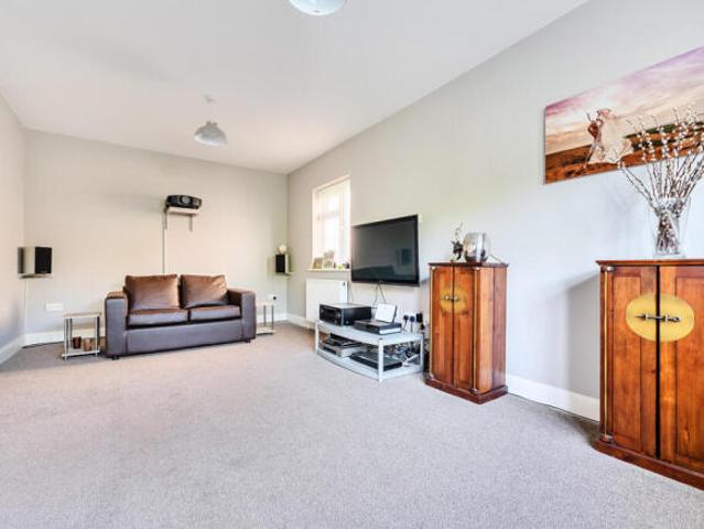 3 bedroom detached house for sale in Queens Road, Minster on Sea, ME12