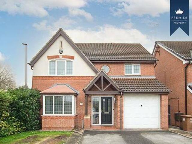 3 bedroom detached house for sale in Queensgate Drive Chellaston DE73