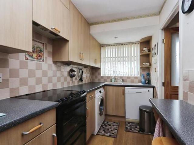 3 bedroom detached house for sale in Rothbury Close, Sothall, Sheffield, South Yorkshire, S20