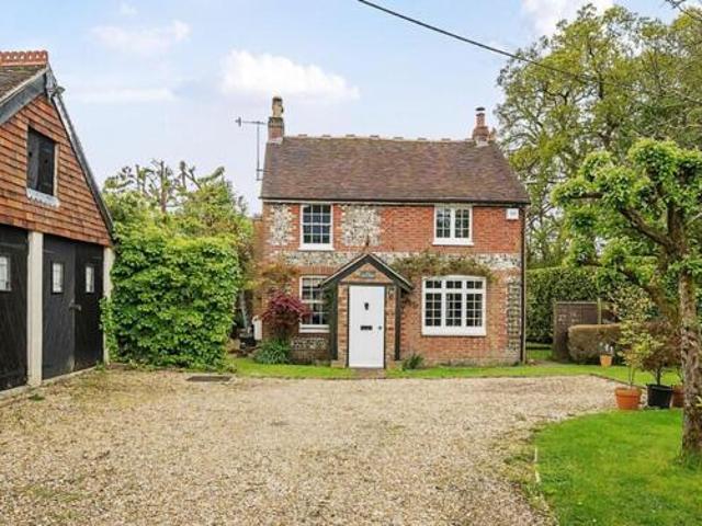 3 Bedroom Detached House For Sale In Rowland´s Castle