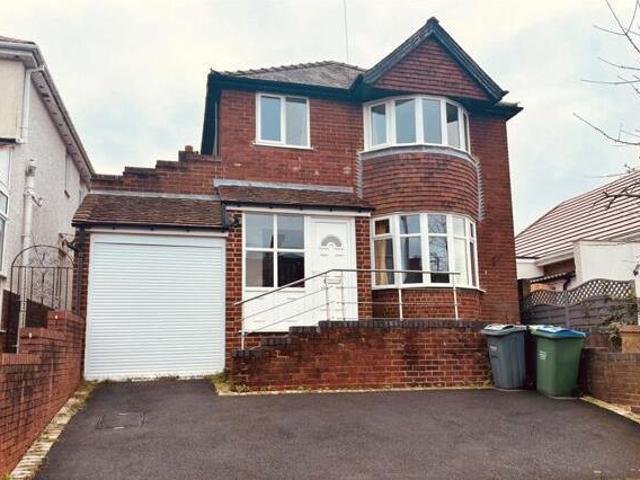 3 Bedroom Detached House For Sale In Rowley Regis, West Midlands
