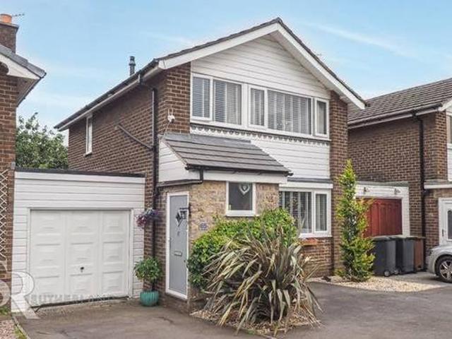 3 bedroom detached house for sale in Rowton Grange Road ChapelEnLeFrith SK23