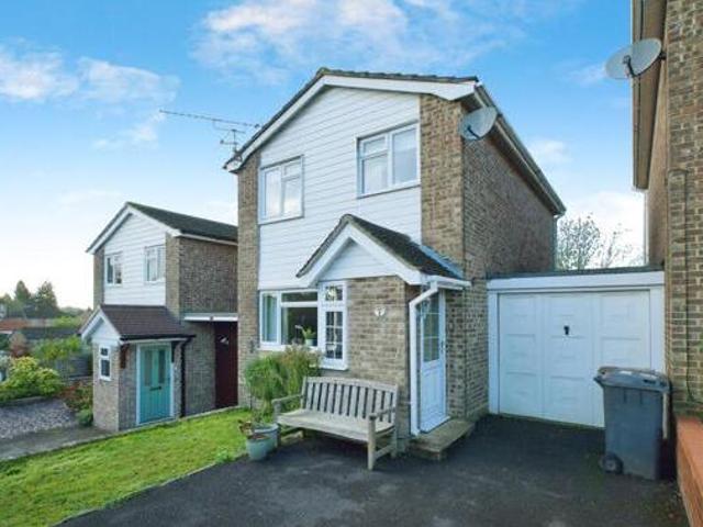3 Bedroom Detached House For Sale In Romsey
