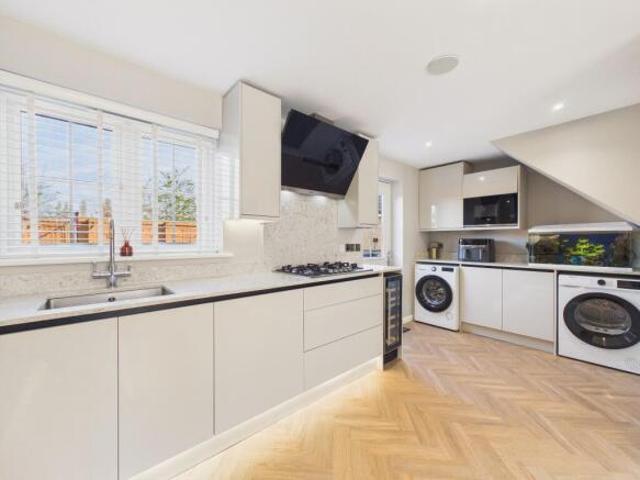 3 bedroom detached house for sale in Ropery Road, Gateshead, NE8