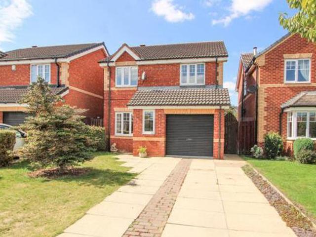 3 Bedroom Detached House For Sale In Rossington, Doncaster