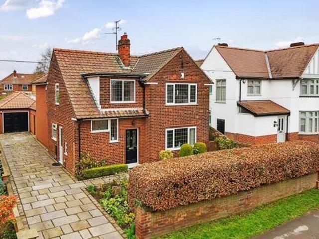 3 Bedroom Detached House For Sale In Rawcliffe, York
