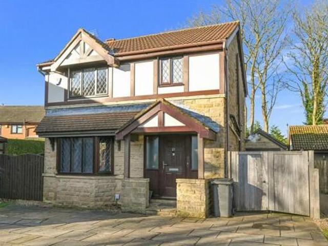 3 Bedroom Detached House For Sale In Rawdon