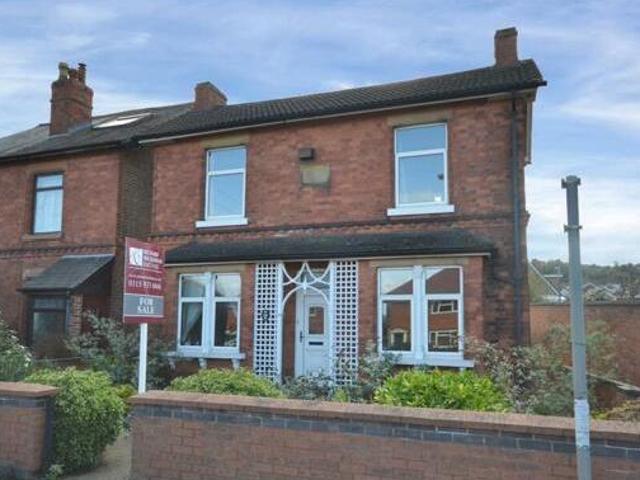 3 Bedroom Detached House For Sale In Radcliffe on trent