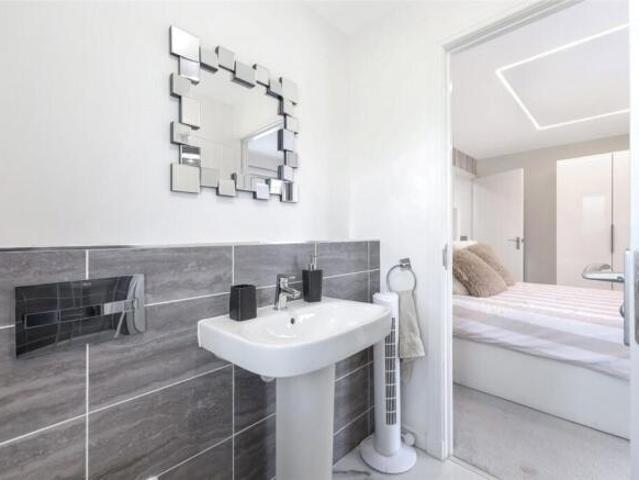 3 bedroom detached house for sale in Radiography Road, Ruchill, Glasgow, G20