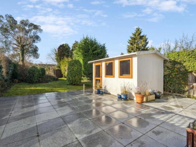 3 bedroom detached house for sale in Raglan Gardens, Watford, WD19