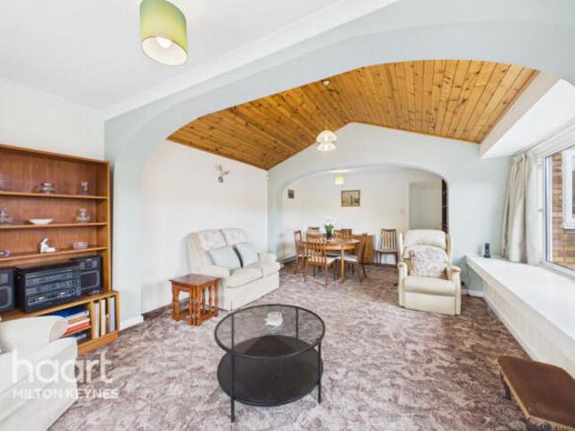 3 bedroom detached house for sale in Ramsay Close, Bradwell, Milton Keynes, MK13