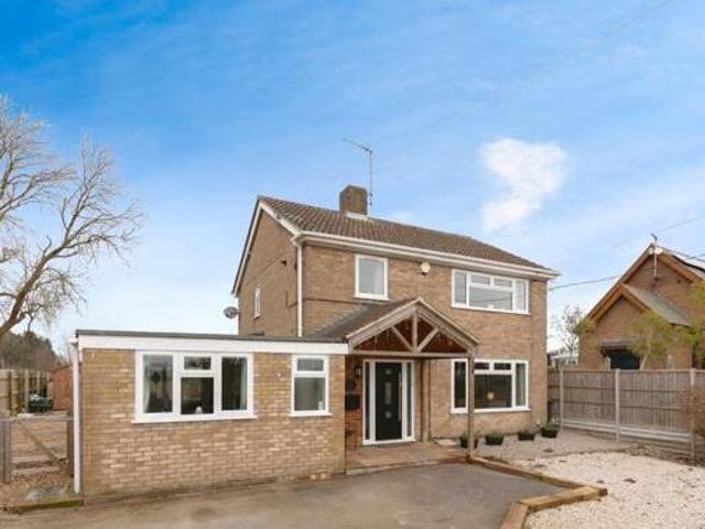 3 Bedroom Detached House For Sale In Ramsey St Mary´s