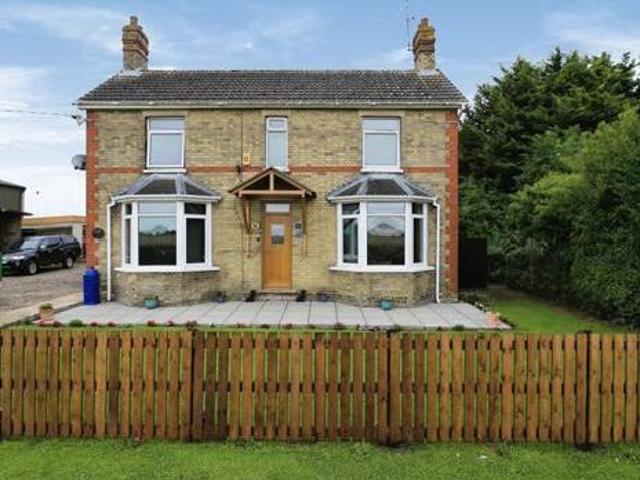 3 Bedroom Detached House For Sale In Ramsey