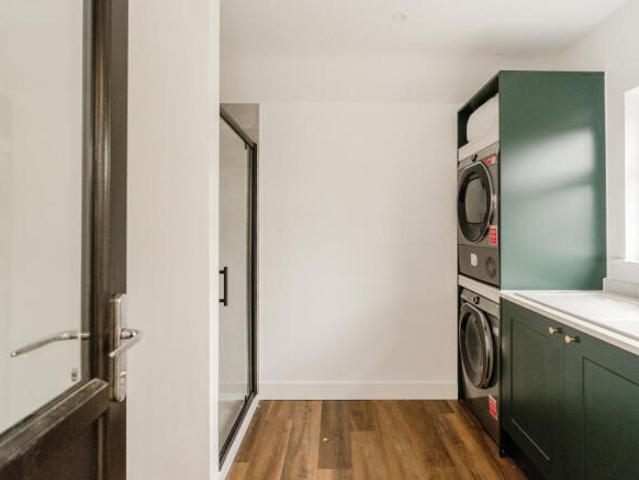 3 bedroom detached house for sale in Riverwood Road, Frenchay, Bristol, BS16