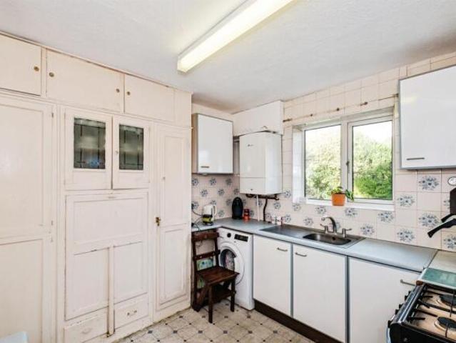 3 bedroom detached house for sale in Ringmer Road, Worthing, BN13