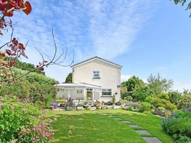 3 Bedroom Detached House For Sale In Ringinglow
