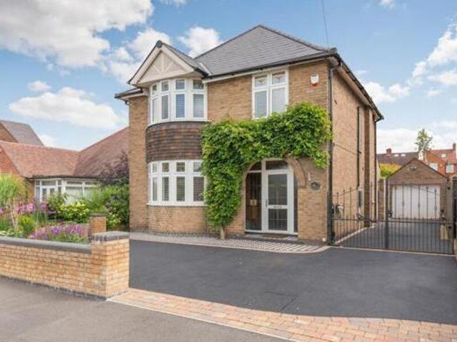3 Bedroom Detached House For Sale In Ripley