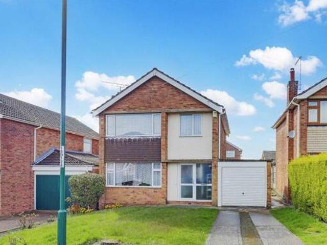 3 Bedroom Detached House For Sale In Rise Park Nottinghamshire