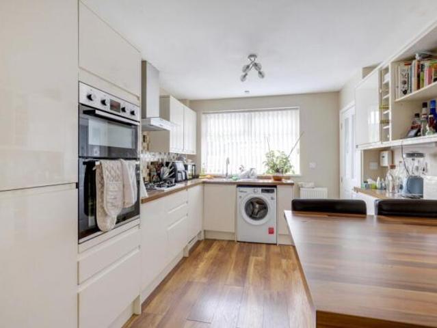 3 bedroom detached house for sale in Rugby Close, Nottingham, NG5