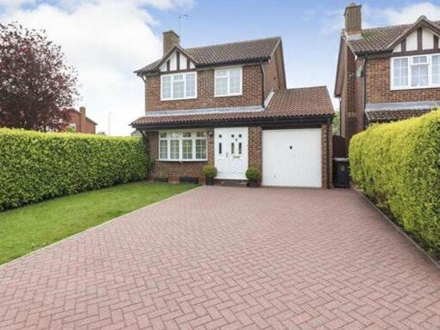 3 Bedroom Detached House For Sale In Rushden