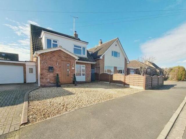 3 Bedroom Detached House For Sale In Rushden