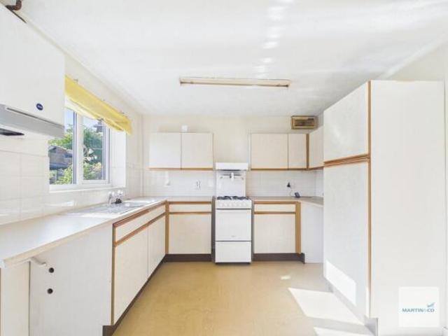 3 bedroom detached house for sale in Ryder Street, Bulwell, Nottingham, NG6