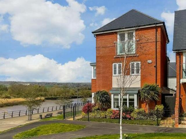 3 Bedroom Detached House For Sale In Wouldham, Rochester