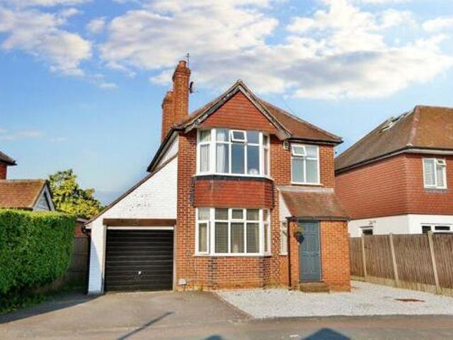 3 Bedroom Detached House For Sale In Woking, Surrey