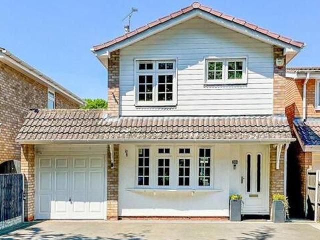 3 Bedroom Detached House For Sale In Wombourne