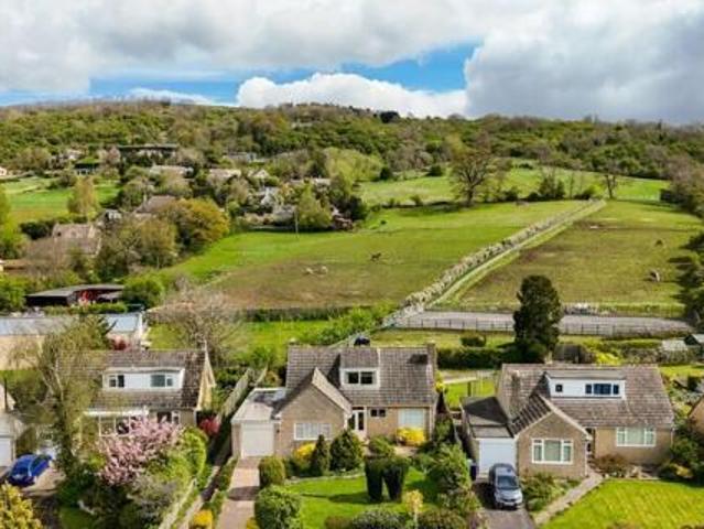 3 Bedroom Detached House For Sale In Woodmancote, Cheltenham