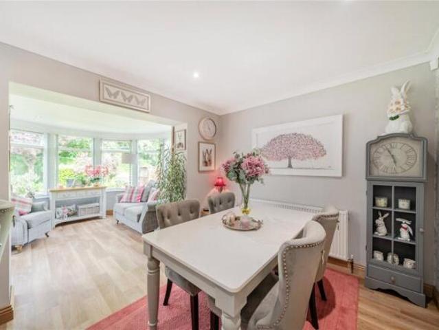 3 bedroom detached house for sale in Woodhall Park Avenue, Stanningley, Pudsey, West Yorkshire, LS28