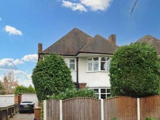 3 Bedroom Detached House For Sale In Woodthorpe