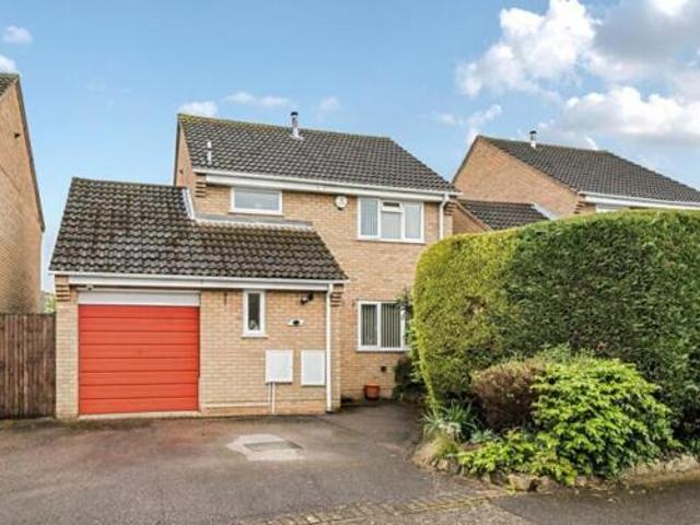 3 Bedroom Detached House For Sale In Wootton