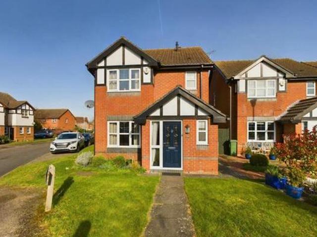 3 Bedroom Detached House For Sale In Watermead