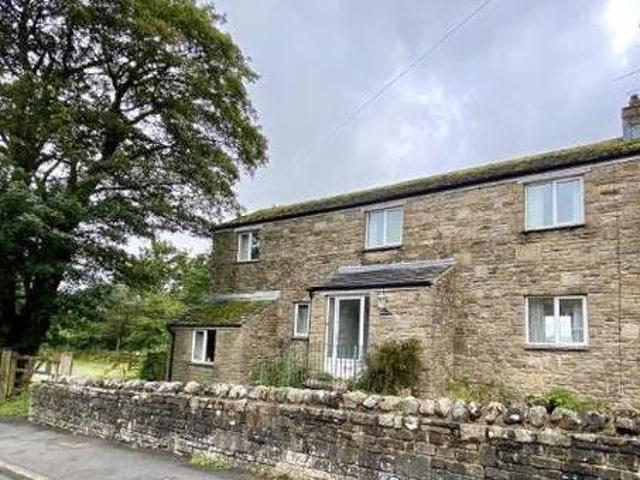 3 bedroom detached house for sale in Watersdale End le DL8