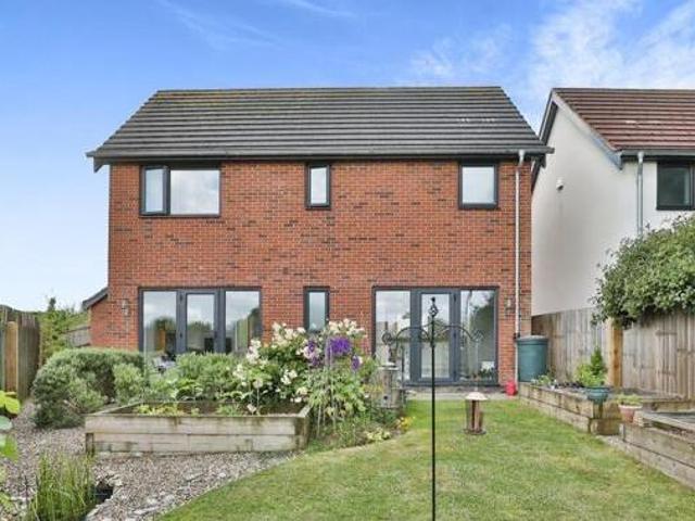 3 Bedroom Detached House For Sale In Watton