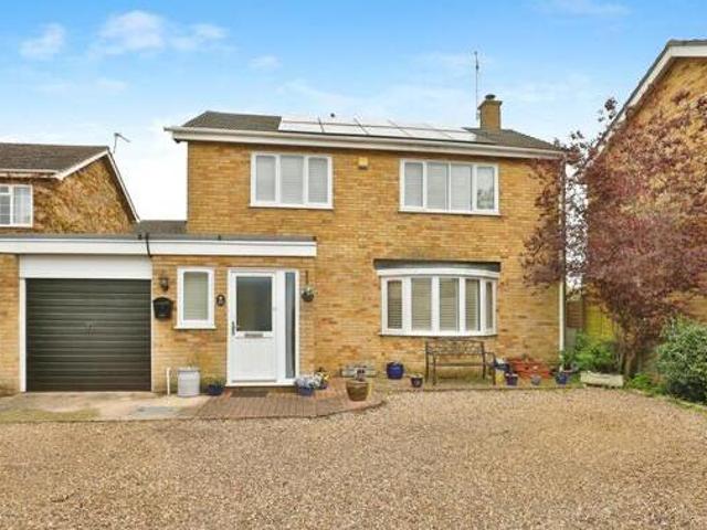 3 Bedroom Detached House For Sale In Watton