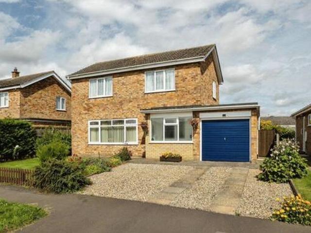 3 Bedroom Detached House For Sale In Watton