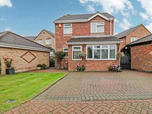 3 Bedroom Detached House For Sale In Waddington