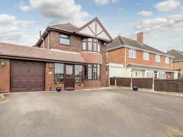3 Bedroom Detached House For Sale In Wall Heath
