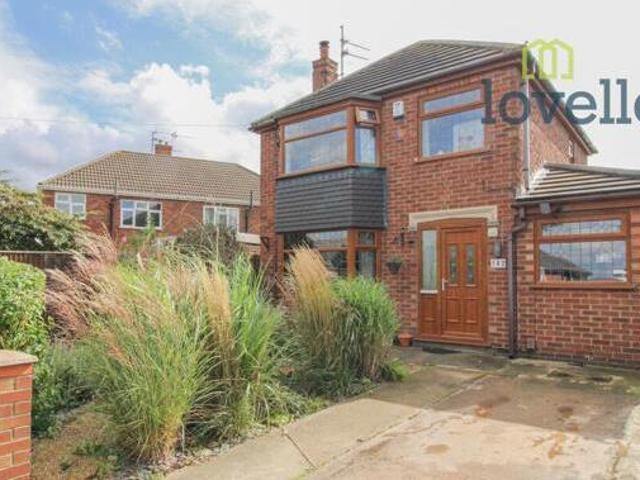 3 Bedroom Detached House For Sale In Waltham