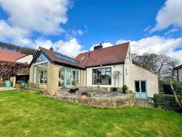 3 Bedroom Detached House For Sale In Warley