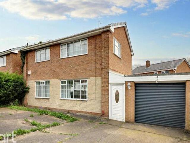 3 Bedroom Detached House For Sale In Warmsworth